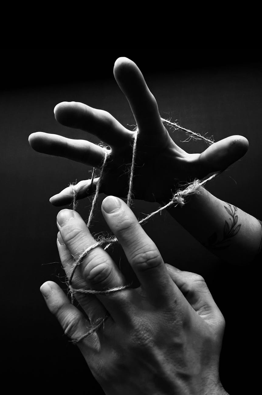 Tangled Strings (with audio) – Secret Thoughts Within